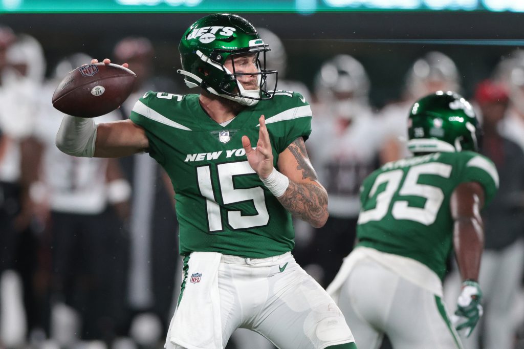 Jets ink Streveler, six Others to Reserve/Future Contracts